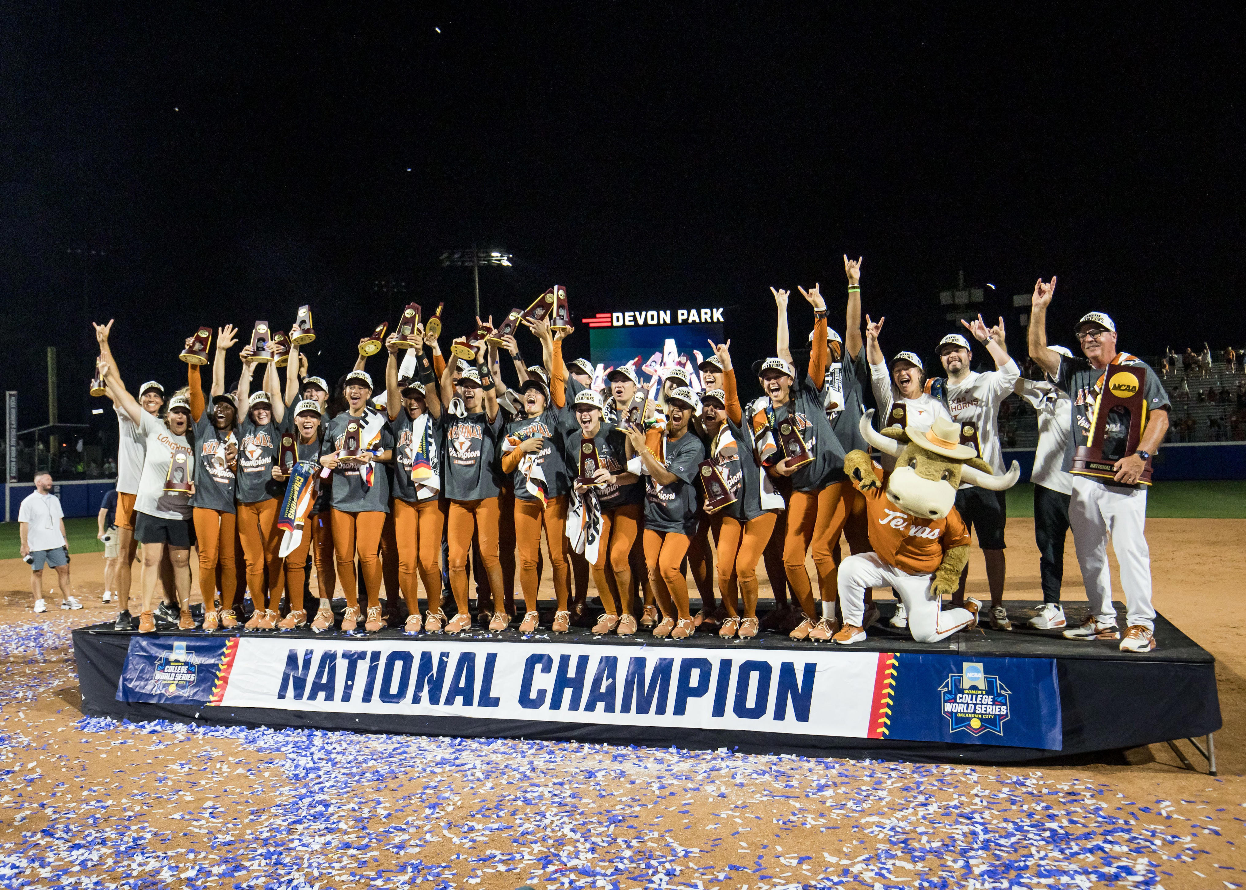 Light the tower! Texas softball wins back-to-back national titles