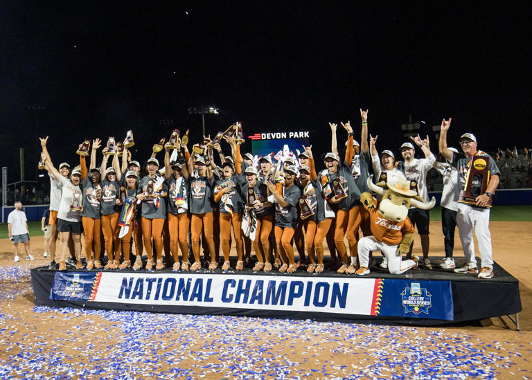 Light the tower! Texas softball wins back-to-back national titles