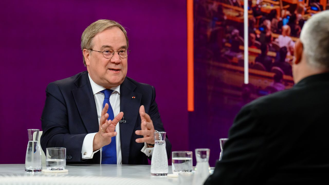 Armin Laschet eckt bei "Maybrit Illner" mit Russland-Einwurf an: "Jetzt ...