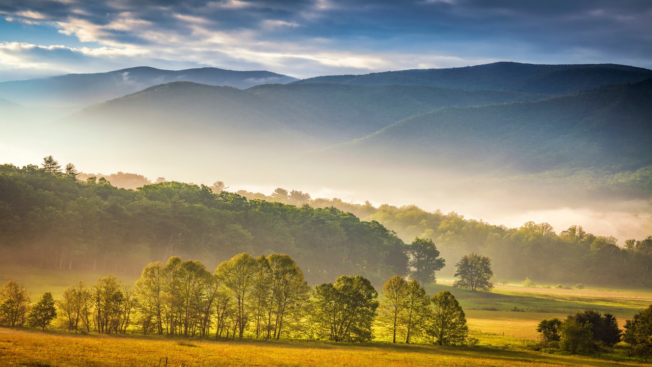 Two million people drive this Tennessee valley every year and almost ...