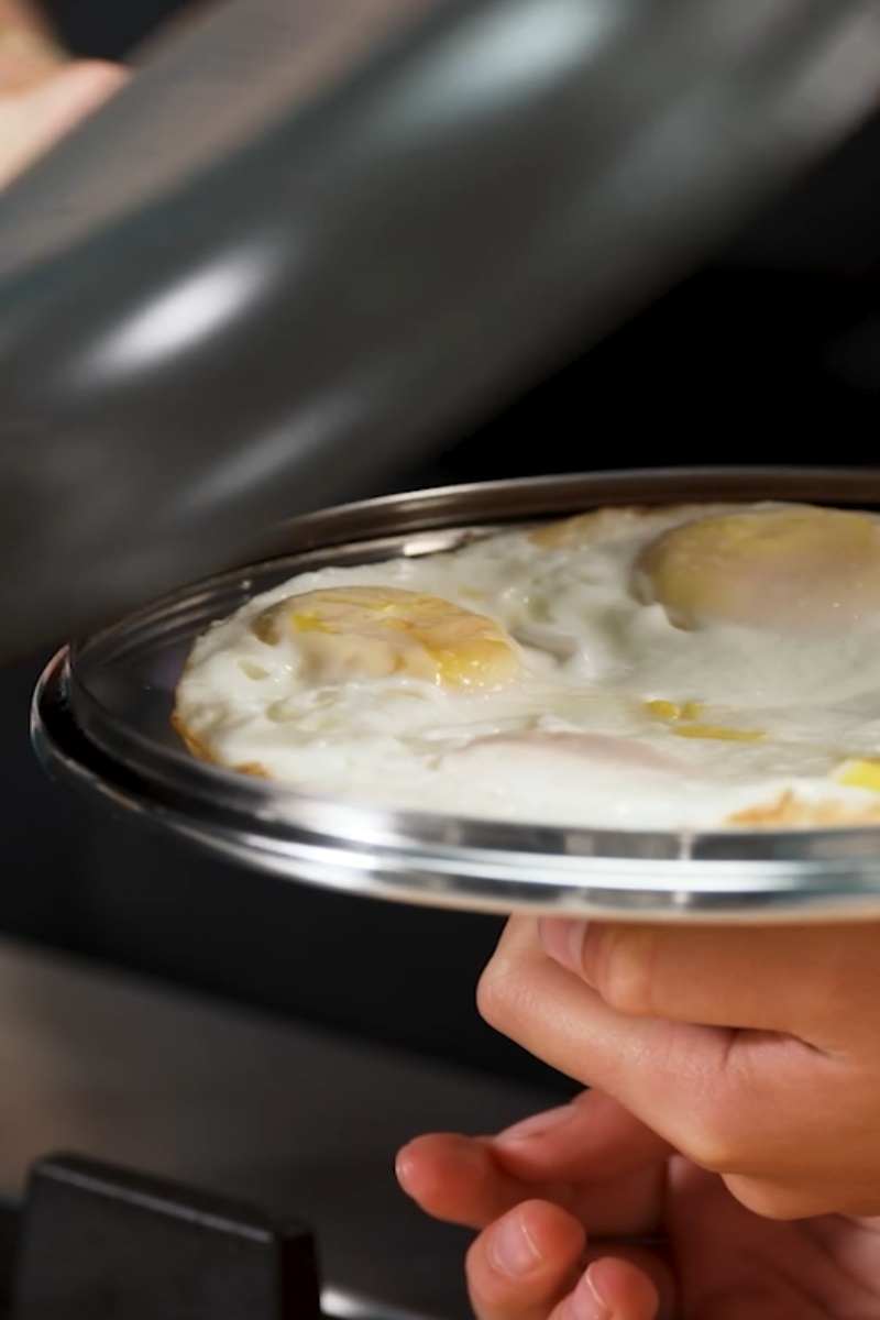 Cracking eggs with Marlowe
