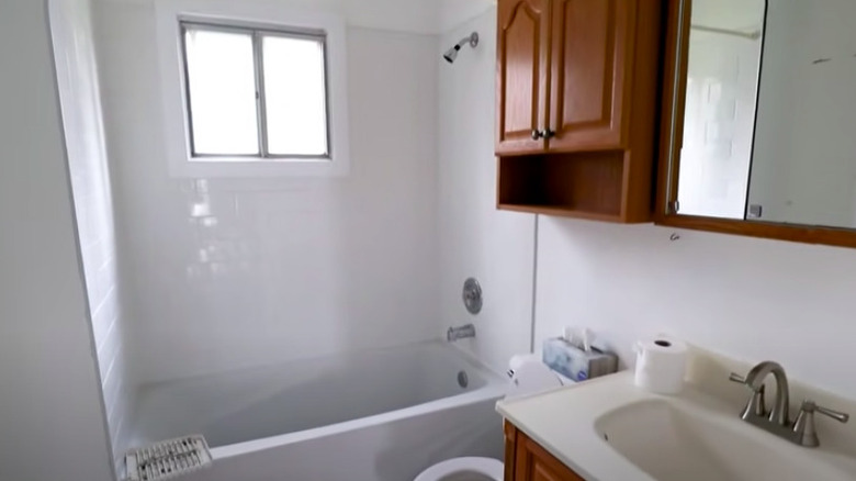 20 amazing bathroom remodel before and after photos