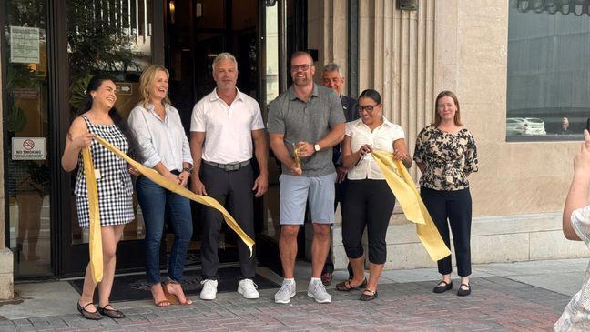 Downtown Tulsa's Beacon Building begins new chapter as residential ...
