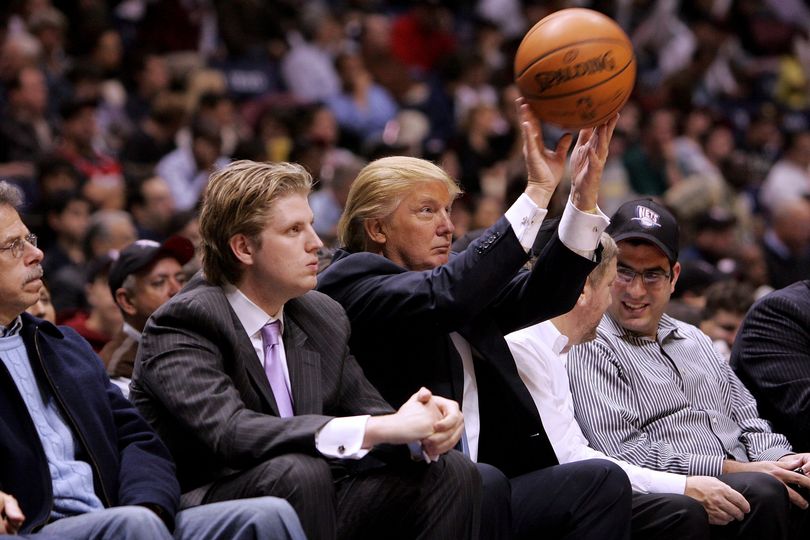 Why Donald Trump is almost guaranteed to be booed at MSG during Spurs ...
