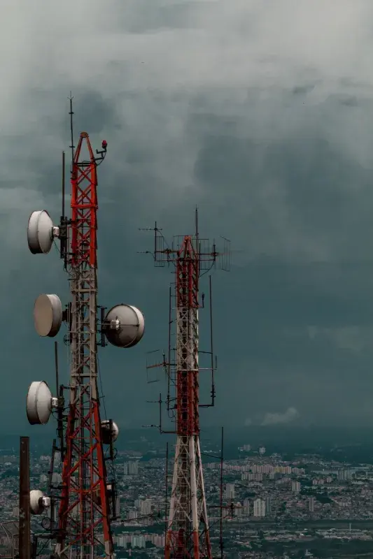 Singapore telecom crowding persists after Simba-M1 deal collapse