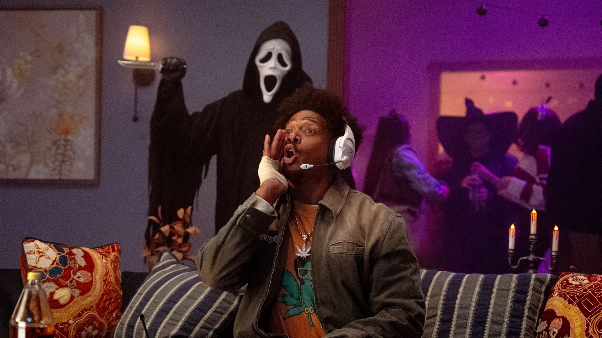 Scary Movie's 11 best horror parodies (and what they're mocking), explained