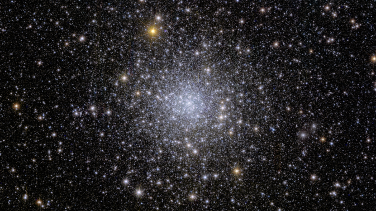Glittering star cluster image reveals missing patch of stars