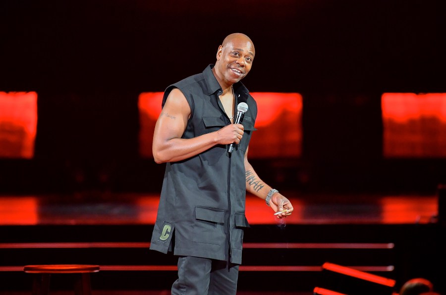 Dave Chappelle returns to Chicago’s United Center for surprise comedy show