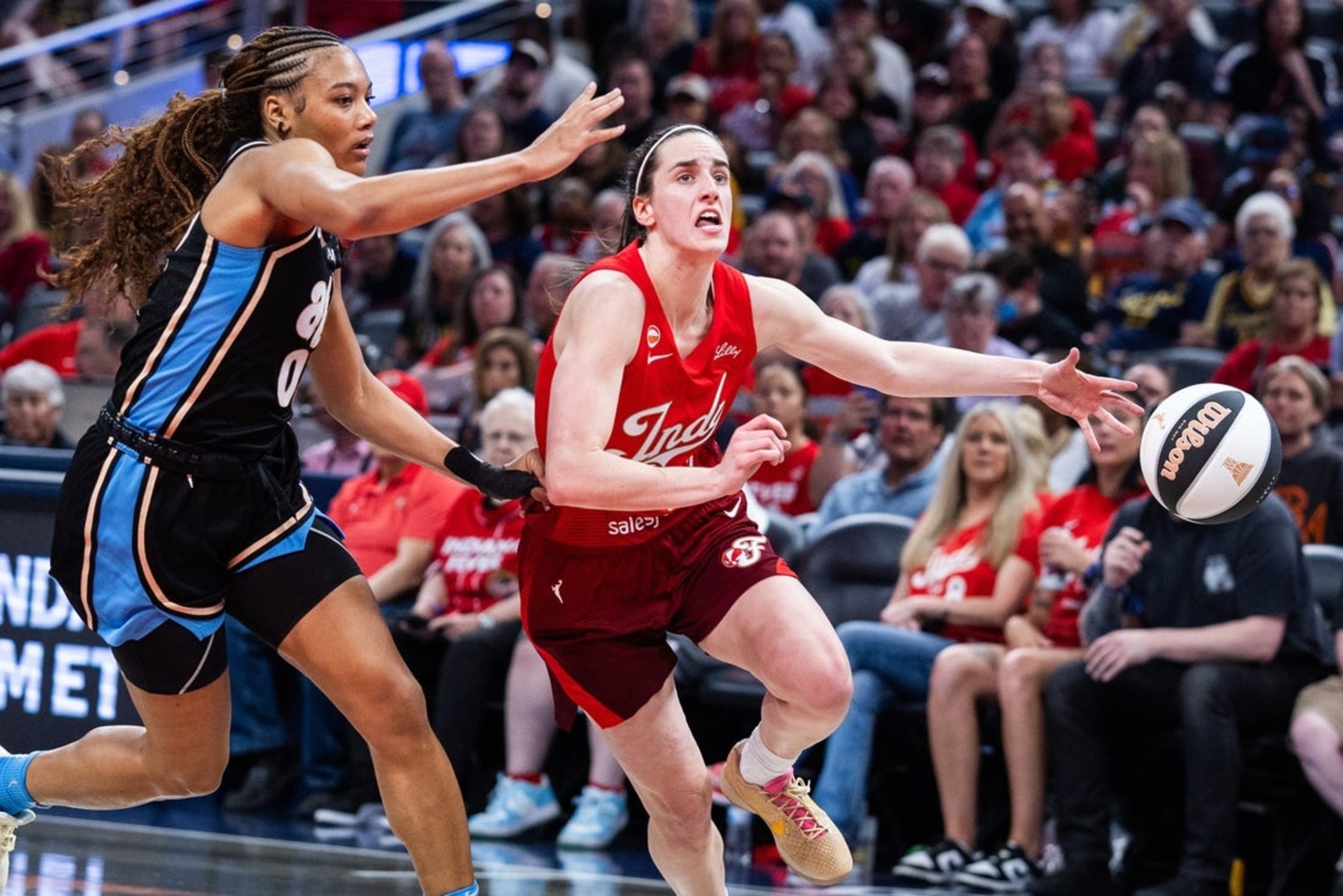 Kelsey Mitchell, Caitlin Clark lead Fever past Dream