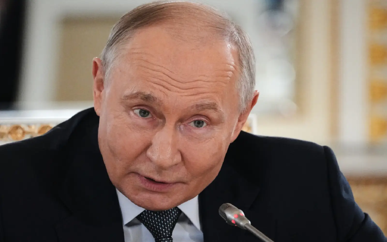 Putin faces weak economy at 'Russian Davos' amid Ukrainian drone threat