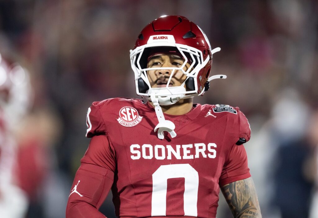 Chiefs rookie has one unexpected edge in crowded RB competition