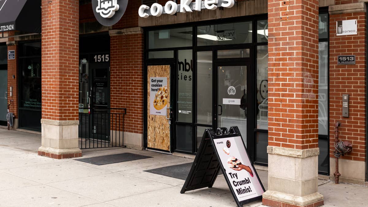 Discover Crumbl Cookies' new soccer-inspired flavors for the 2026 FIFA ...