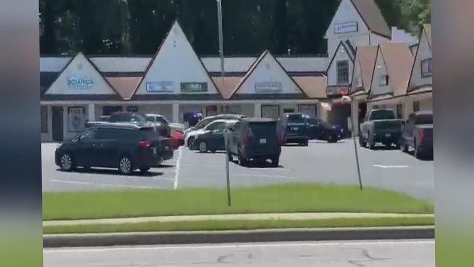 Unlicensed doctor started selling fentanyl at Gwinnett clinic, deputies say