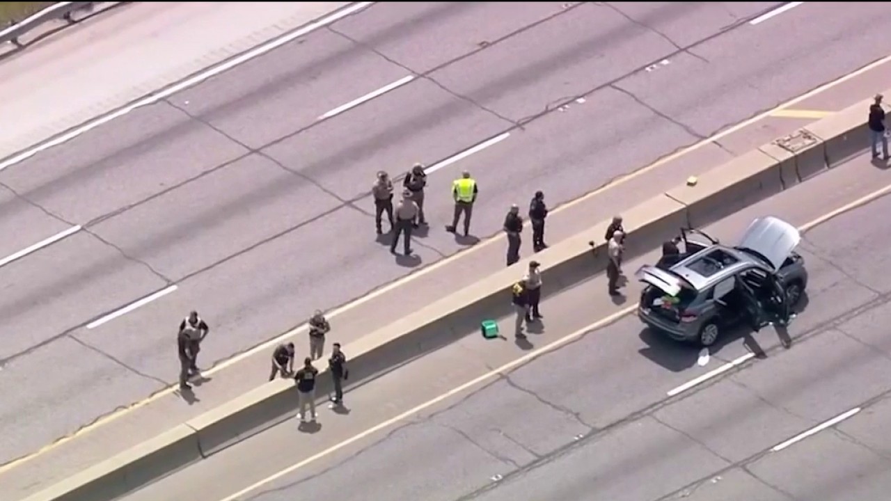 I-290 in Cook County reopens after death investigation draws FBI, bomb ...