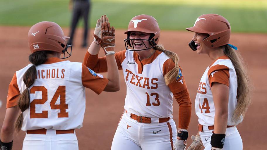Texas softball beats Texas Tech to repeat as national champions