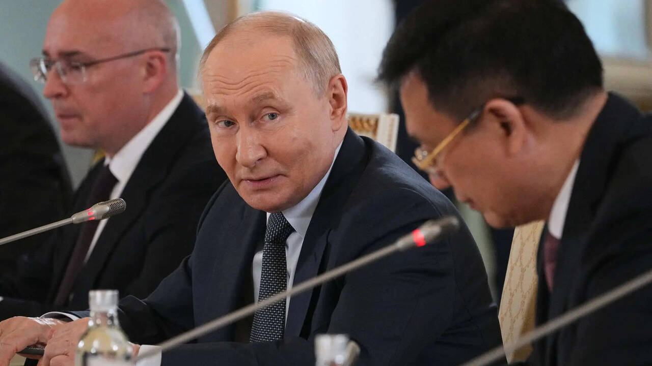 Putin announces strengthening of air defenses amid Ukrainian drone threats