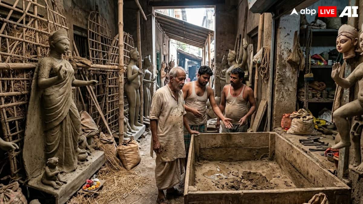 Durga Puja under threat? Kolkata's Kumartuli faces clay shortage, puts ...