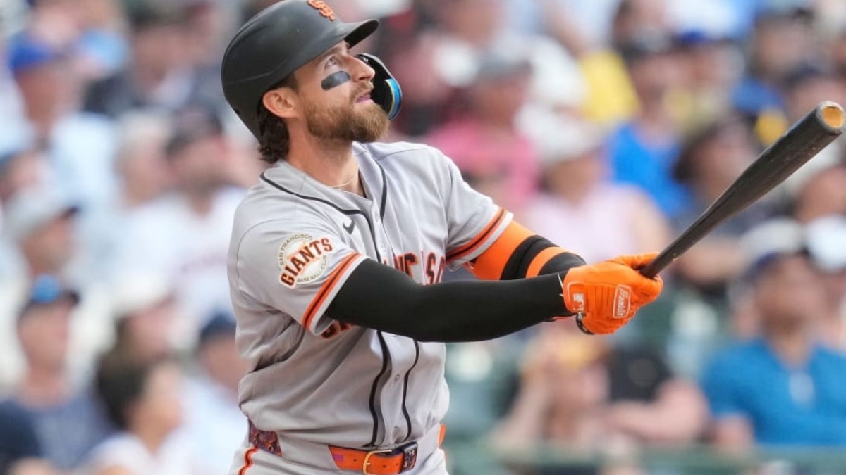 MLB: Giants set wild grand slam record in 20-hit barrage against Milwaukee