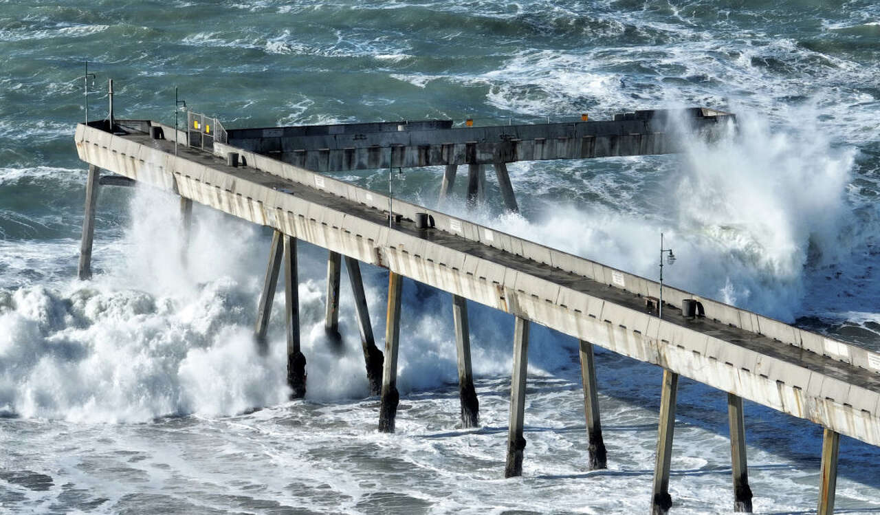 Pacifica Pier closes, cafe likely to be demolished due to giant crack ...