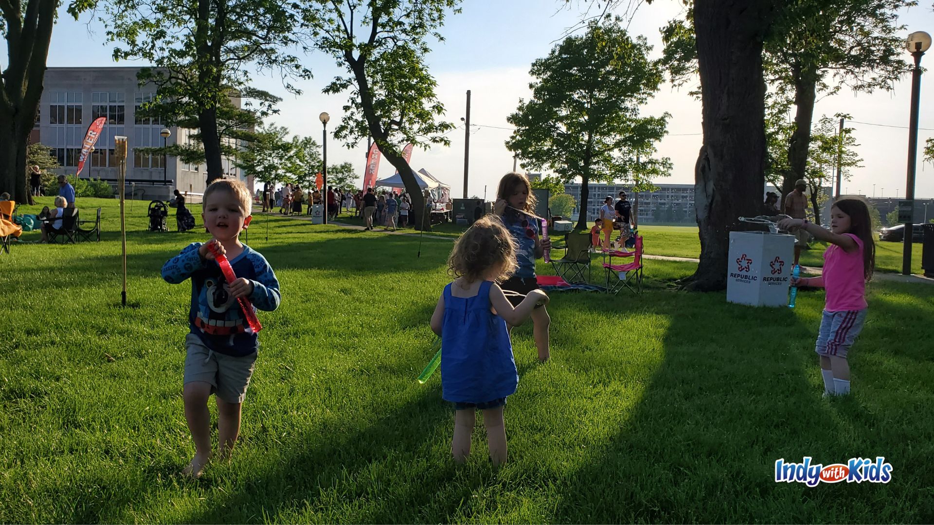 Water lantern festival | A beautiful evening for families to remember ...