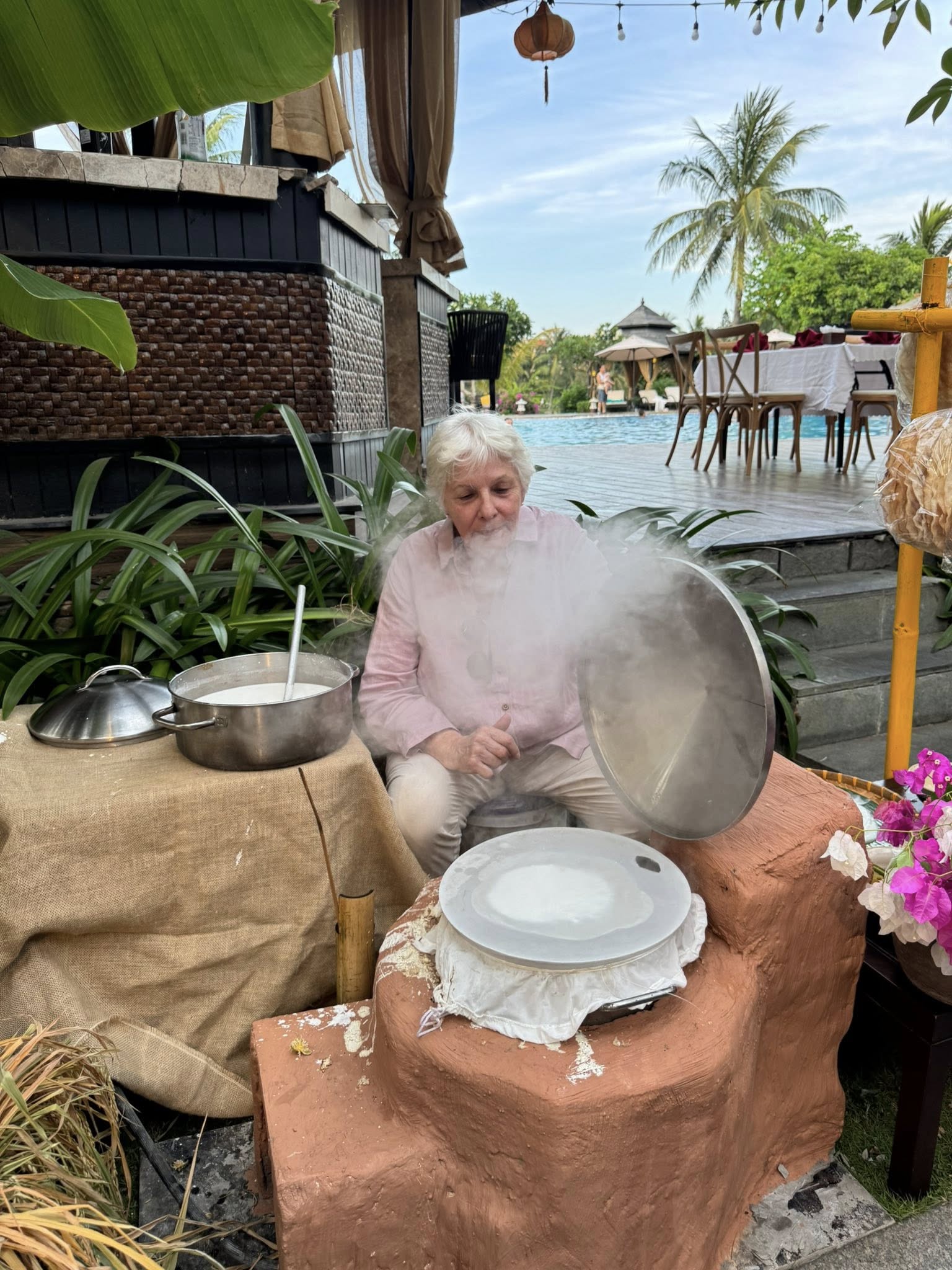 Vietnamese woman learns self-worth from Swiss mother-in-law