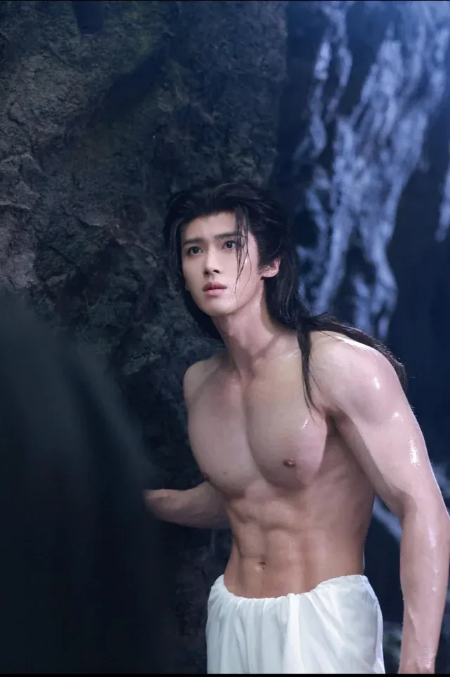 Fitness secrets from C-drama's hottest leading men