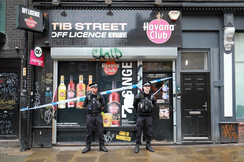Northern Quarter shop closed down after three arrested in 'drugs raid'