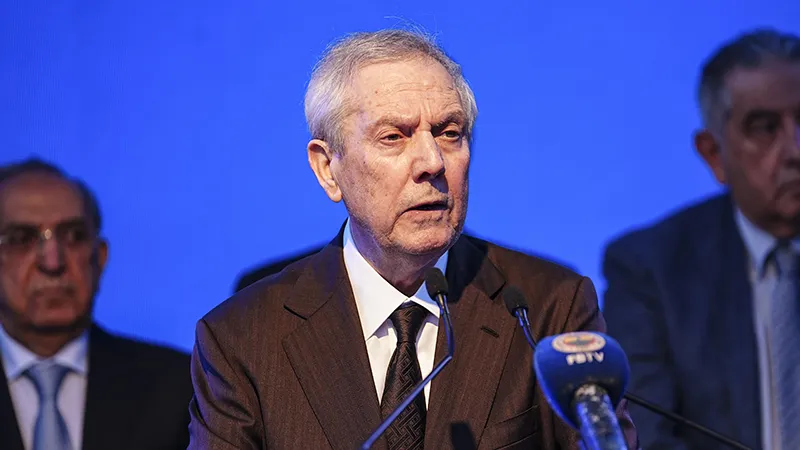 Bakan Bak’tan Aziz Yıldırım'a tebrik mesajı