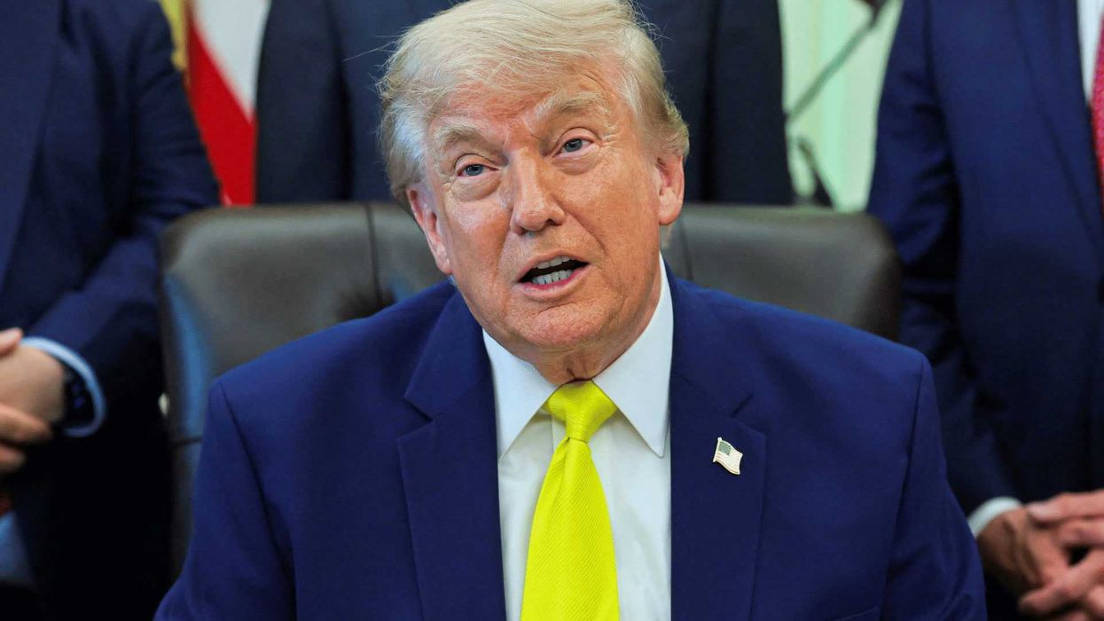 White House hits back at Trump critics as he slumps to one side and is ...