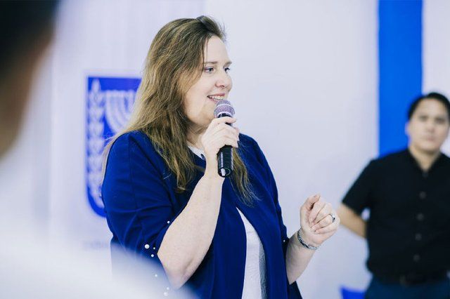 Israeli Embassy launches digital learning resource center in Manila school