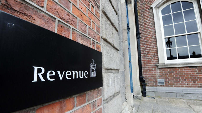 Exchequer deficit falls to €2.3bn amid growth across major tax categories