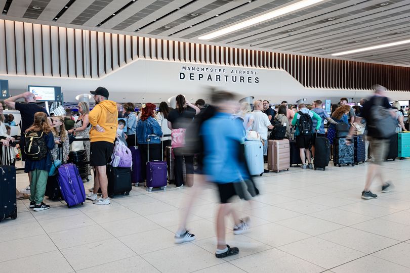 Full list of every Manchester Airport delayed and cancelled flight ...