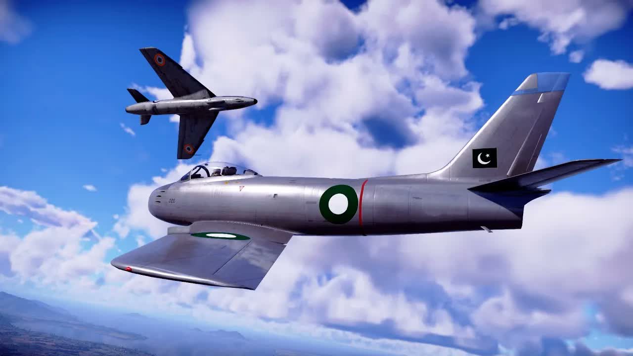 Watch one Indian fighter face four Pakistani jets - the odds were insane
