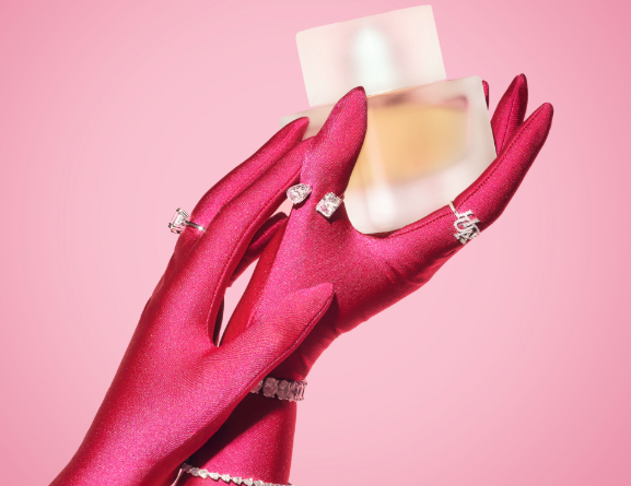 Huda Beauty launches Easy Bake Intense eau de parfum inspired by cult ...