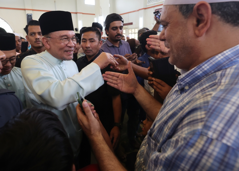 Perikatan’s ‘pluses and minuses’ not my concern, Anwar says amid PAS ...