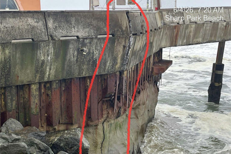 Pacifica Pier closes, cafe likely to be demolished due to giant crack ...
