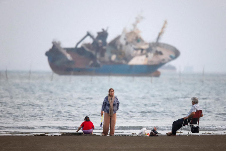 Fitch cuts global growth outlook in latest downgrade to capture Mideast ...
