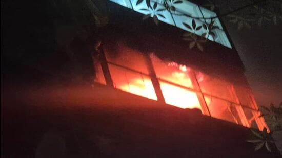 Fire in multi-storey building near Savitri Cinema in Delhi; two firemen ...