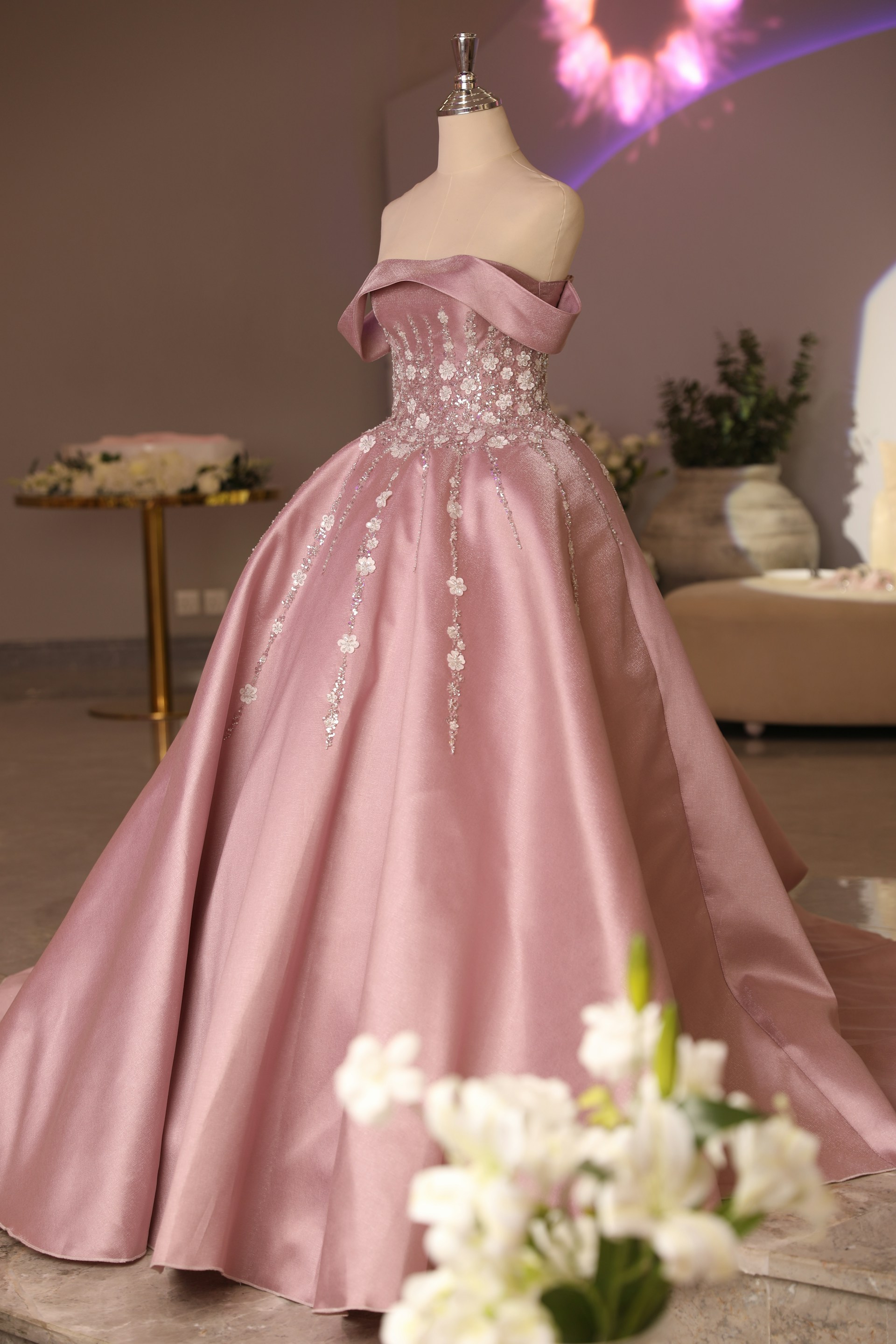 My ex’s new wife bought my daughter a $1,000 prom dress to humiliate me ...