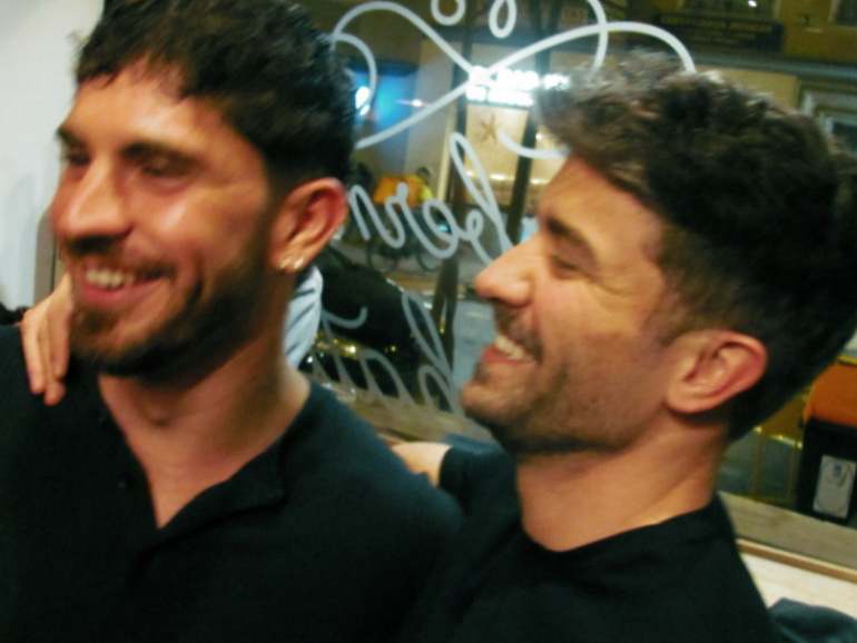 El novio de Pablo Alborán, el modelo Juan Sesma, desaparece de ...