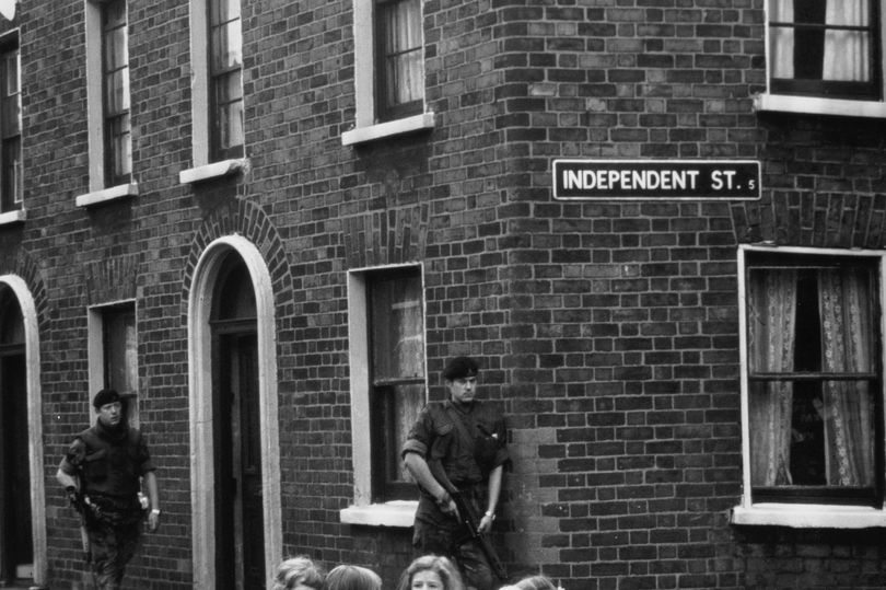 17 images of old Belfast that capture the innocence of childhood frozen ...