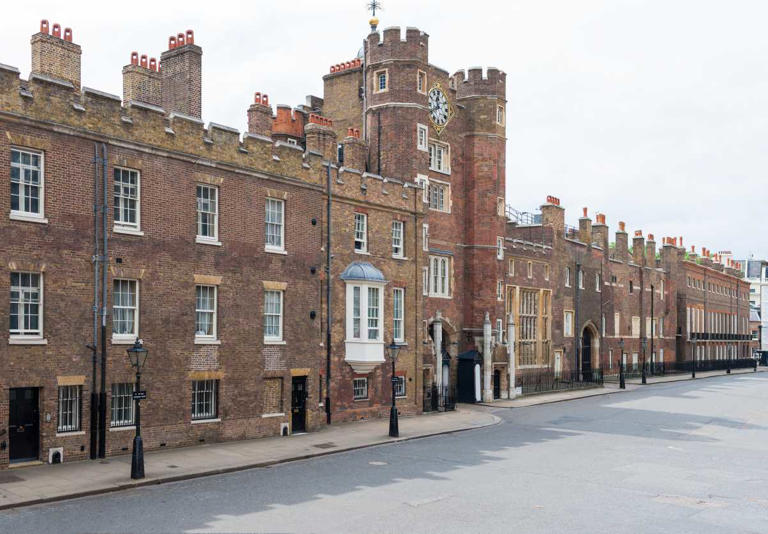 Beatrice and Eugenie’s royal housing deal revealed — and it raises ...