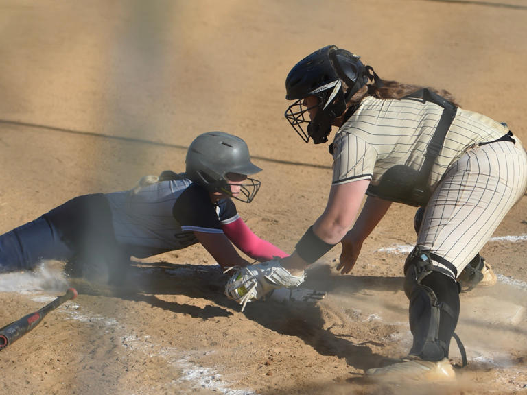 Buffalo Gap softball rallies for win to capture Region 1B championship