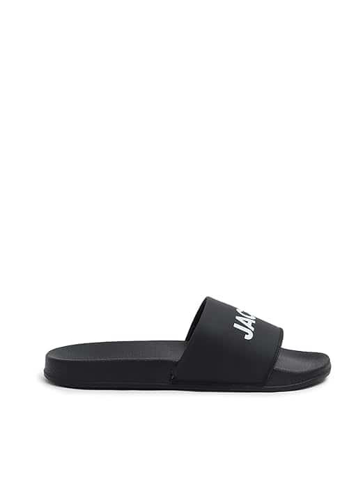 Men's slippers on Amazon for everyday comfort