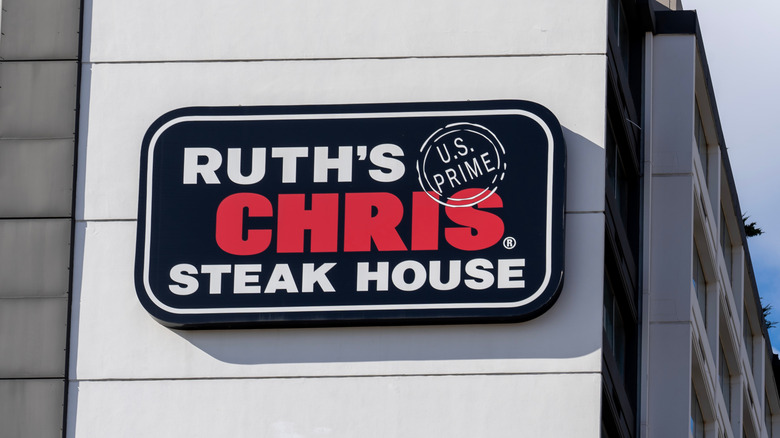 10 things you need to know before dining at Ruth's Chris Steak House