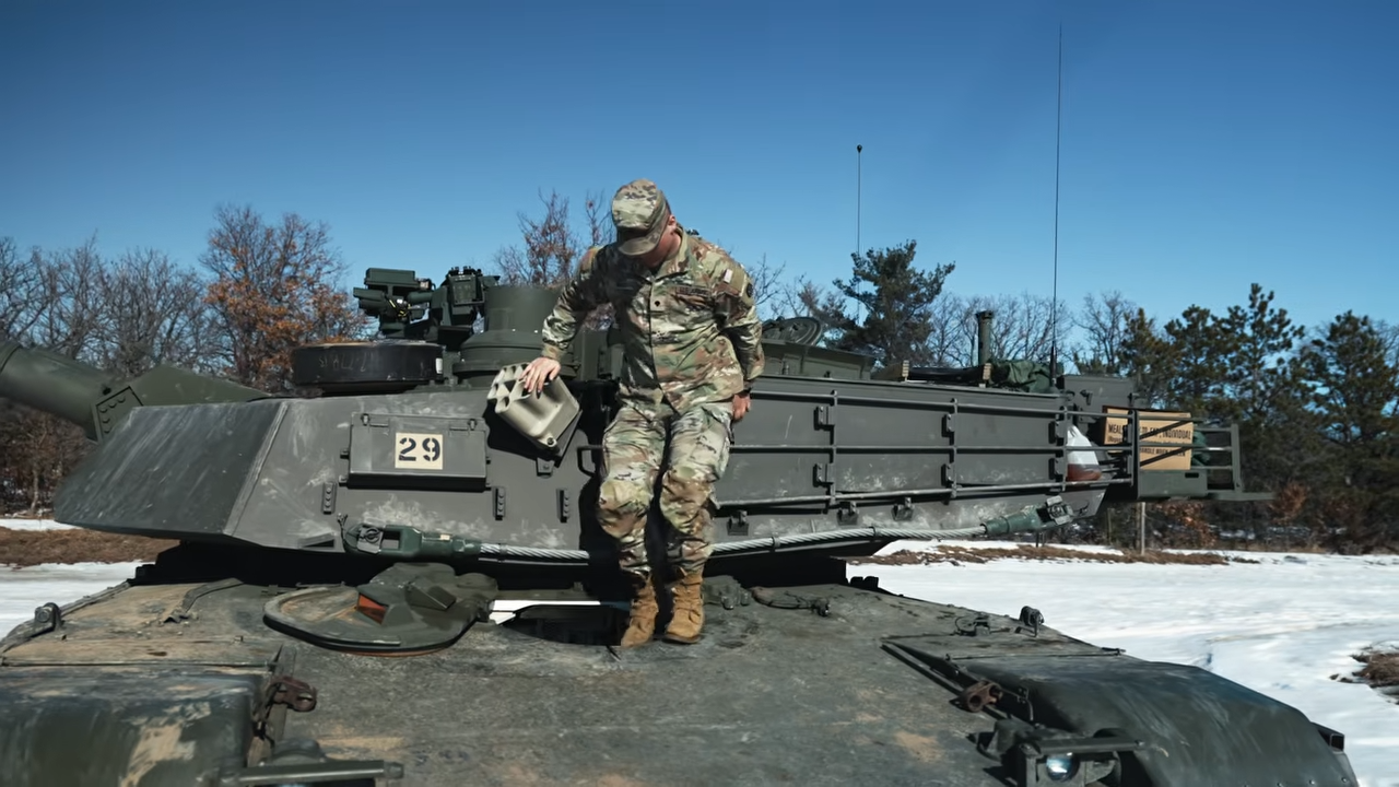 Watch a 70 ton US tank beast unleash raw firepower - "Nothing survives"