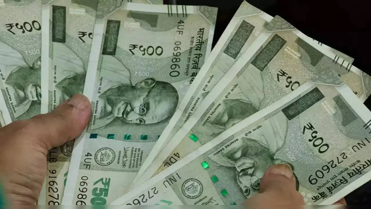 Rupee rallies strongly after RBI announces new measures to attract ...
