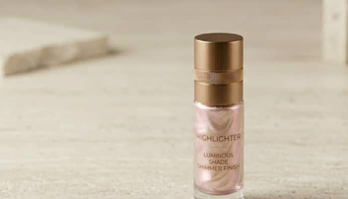 Highlighters for picture-perfect makeup
