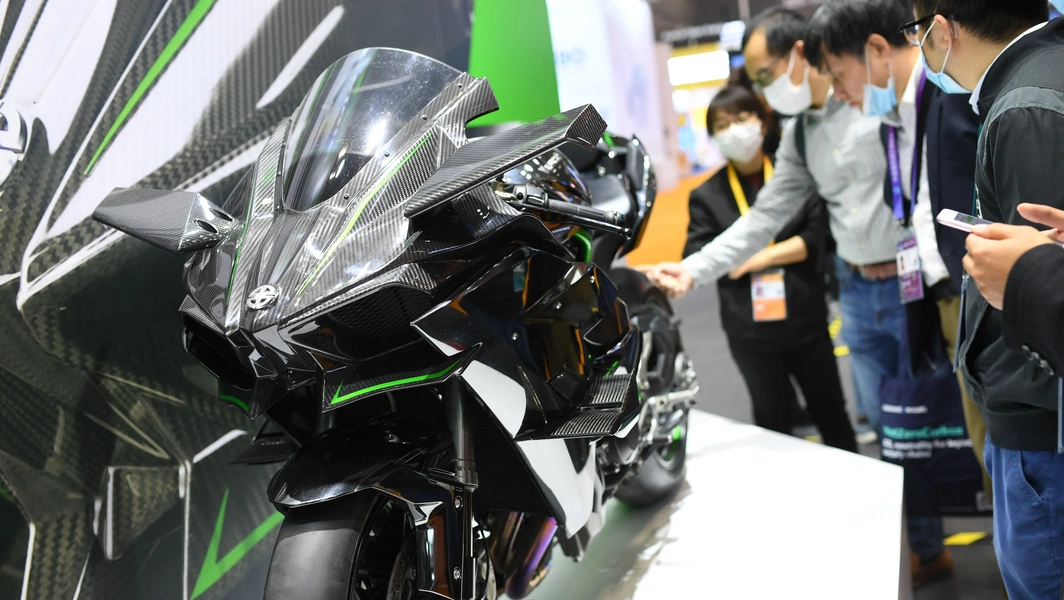Kawasaki's 200hp Ninja H2 still stands apart after a decade