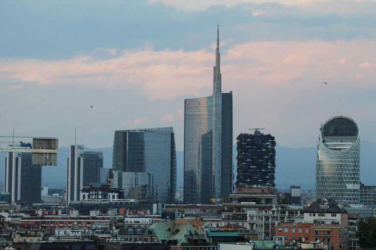 Italy statistics bureau cuts 2026 GDP growth forecast to 0.7%
